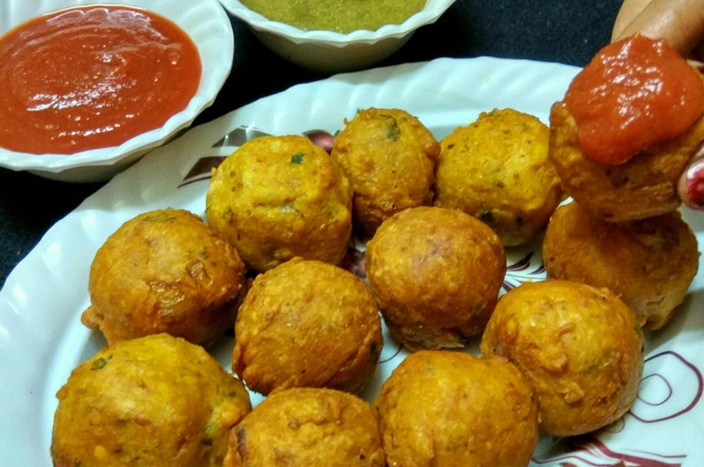 besan-ke-pakode - Sarita Magazine besan-ke-pakode - Sarita Magazine